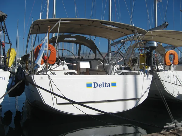 Segelboot Dufour 382 Grand Large Delta zur Miete - Griechenland | Yachting