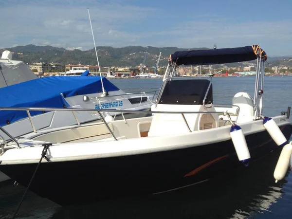 Motorboat Motorboat Terminal boat 21 for rent in Italy | Yachting