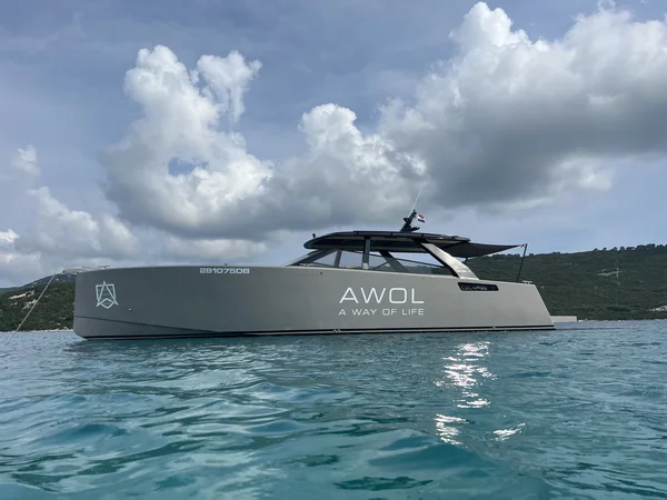 Motorboat Colnago 45 AWOL 2 for rent in Croatia | Yachting