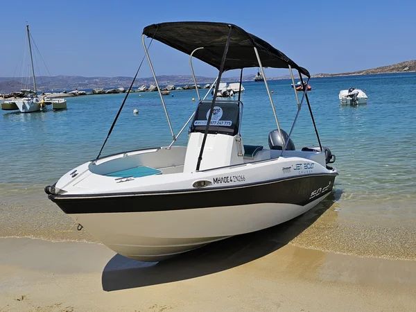 Motorboat Compass 150 Milos III for rent in Greece | Yachting