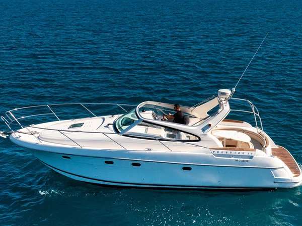 Motorboot Prestige 34 Lodka 2 zur Miete - Griechenland | Yachting Zizoo