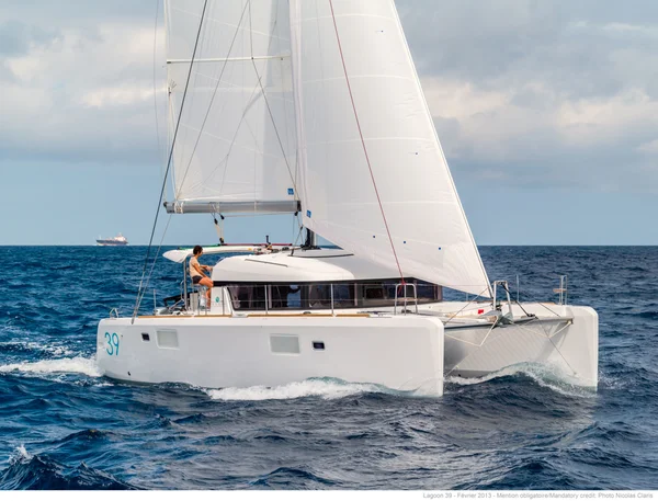 Catamaran Lagoon 39 POLLOCK for rent in France | Yachting